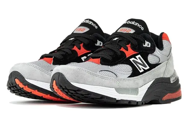 NEW BALANCE Dtlr X 992 Made In Usa Sneakers - Grey/black/red
