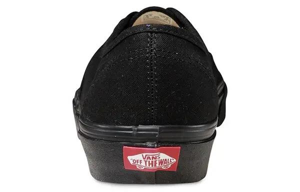 VANS Authentic Sneakers - Black