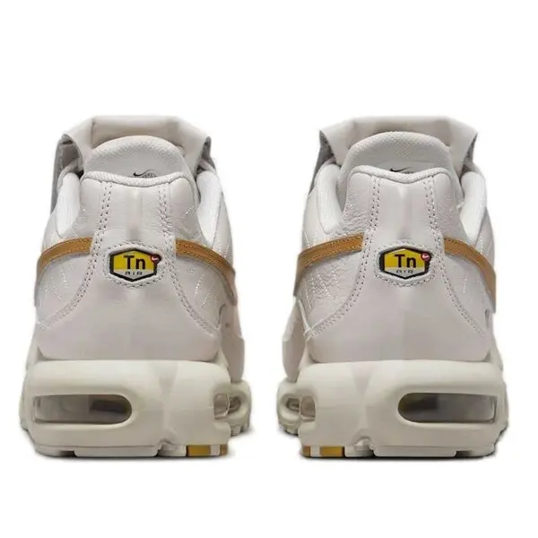 Nike Max Plus Tiempo Sneakers - Phantom/metallic Gold