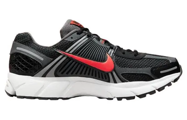 Nike Zoom Vomero Athletic Sneakers - Black/picante Red/iron Grey