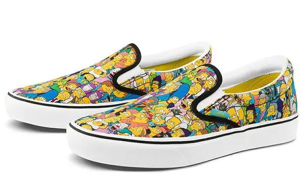 VANS The Simpsons X Comfycush Slip-on 'springfield' Sneakers - Yellow/white