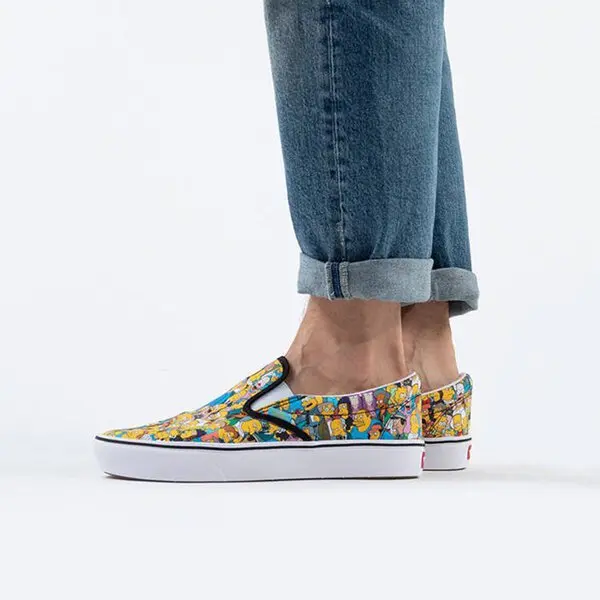 VANS The Simpsons X Comfycush Slip-on 'springfield' Sneakers - Yellow/white