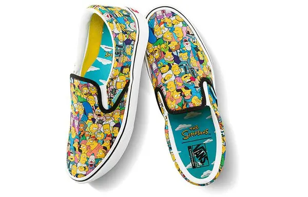 VANS The Simpsons X Comfycush Slip-on 'springfield' Sneakers - Yellow/white