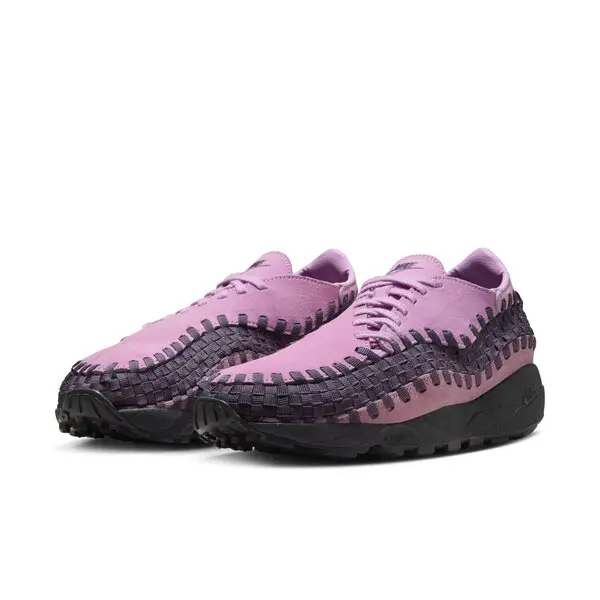 Nike Footscape Woven Sneakers