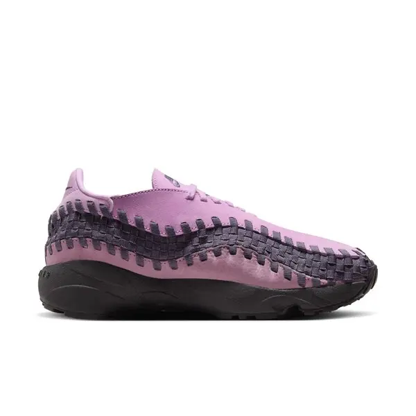 Nike Footscape Woven Sneakers