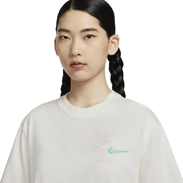 Nike Boxy T-shirt Asia Sizing