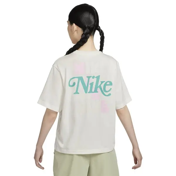 Nike Boxy T-shirt Asia Sizing