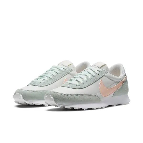 Nike Daybreak Low Top Sneakers - Greenpink