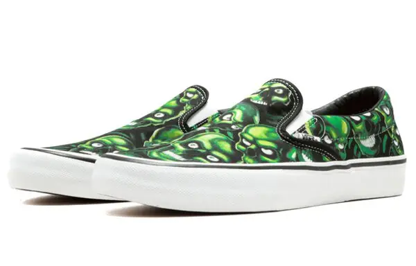 VANS Supreme X Slip-on 'glow-in-the-dark Skull Pile - Black