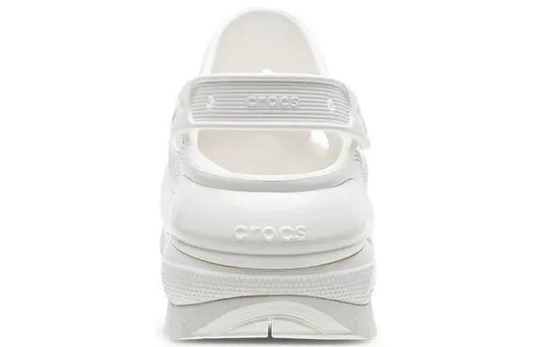 CROCS Classic Mega Crush Clog - White