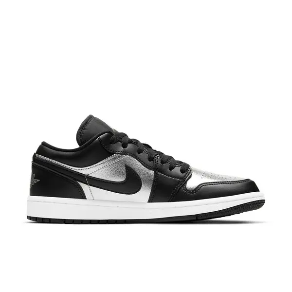 JORDAN 1 Low Se 'silver Toe' Sneakers - Black/silver