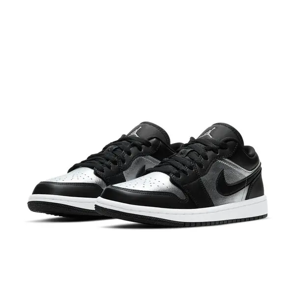 JORDAN 1 Low Se 'silver Toe' Sneakers - Black/silver