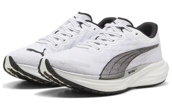 PUMA Deviate Nitro 2 Running Shoes