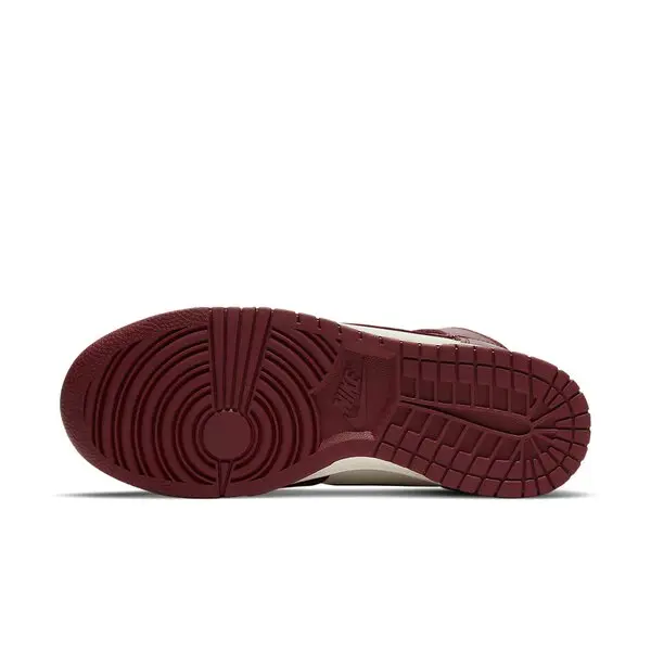 Nike Dunk High 'team Red' Sneakers - Wine Red/white