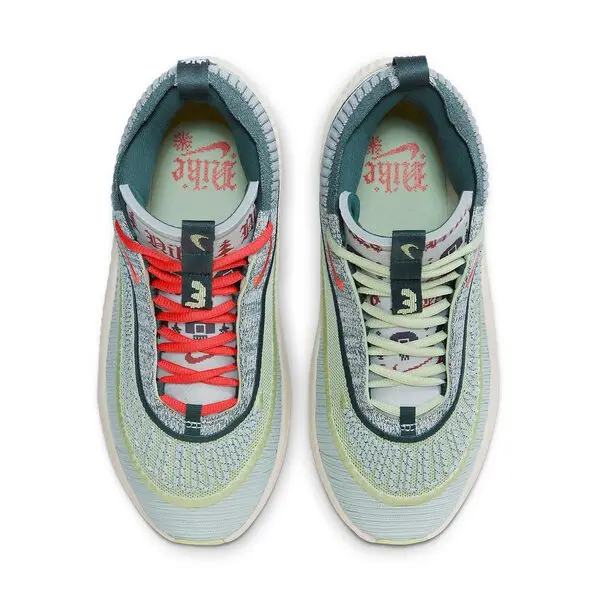 Nike Cosmic Unity 3 'christmas' Sneakers - Light Silver/deep Jungle/honeydew