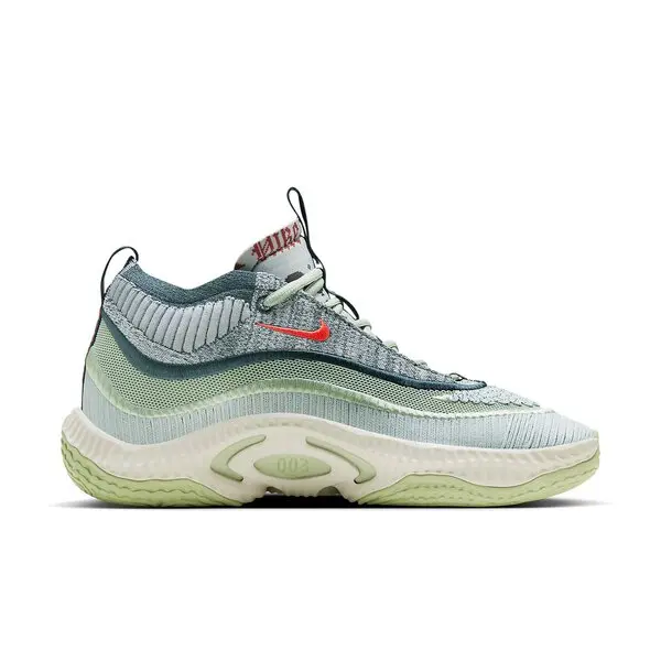 Nike Cosmic Unity 3 'christmas' Sneakers