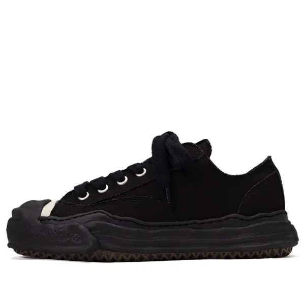 Mihara Yasuhiro Hank Og Sole Canvas Low-top Sneaker - Black