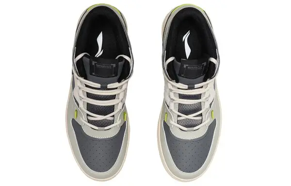 LI-NING Basketball Mid Top Sneakers