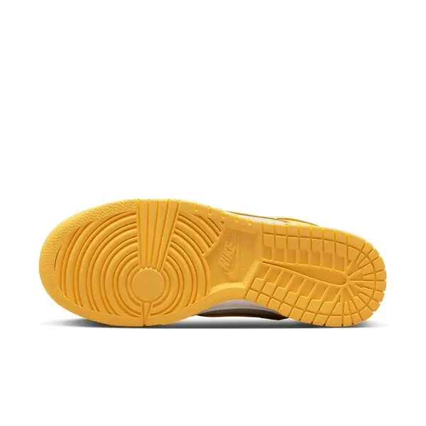 Nike Dunk Low Citron Pulse Sneakers - Yellow