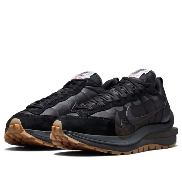 Nike X Sacai Vaporwaffle "black Gum" Sneakers - Black/gray