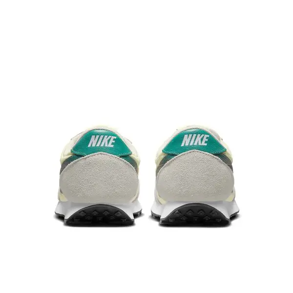 Nike Daybreak Sneakers - Green