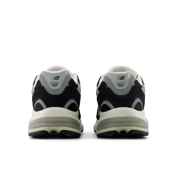 NEW BALANCE 2010 Sneakers - Black/phantom Grey