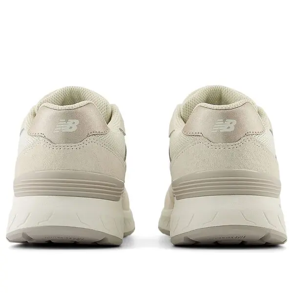 NEW BALANCE Fresh Foam Walking 880 V6 Sneakers