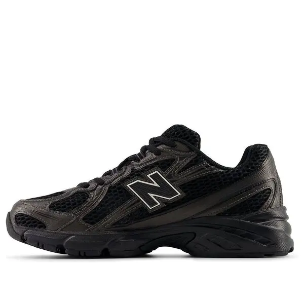 NEW BALANCE 740 Sneakers - Black/metallic