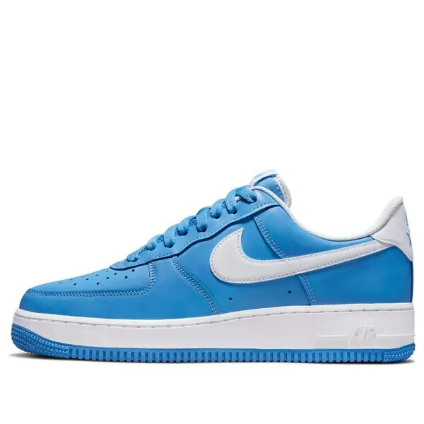 Nike Force 1 '07 Low Top Sneakers