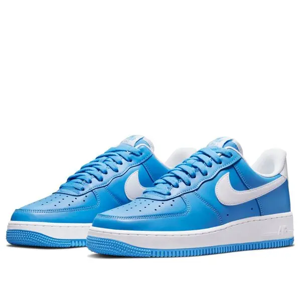 Nike Force 1 '07 Low Top Sneakers