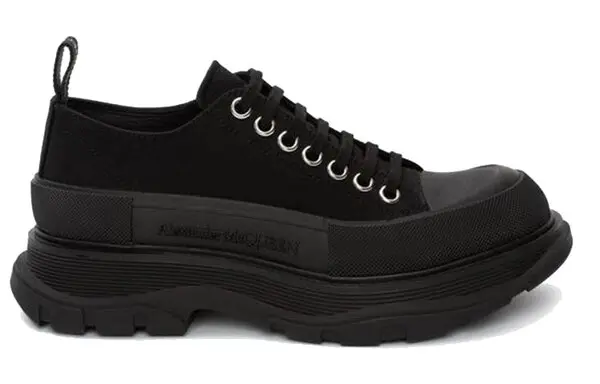 Alexander McQueen Tread Slick Lace Up Sneakers - Black