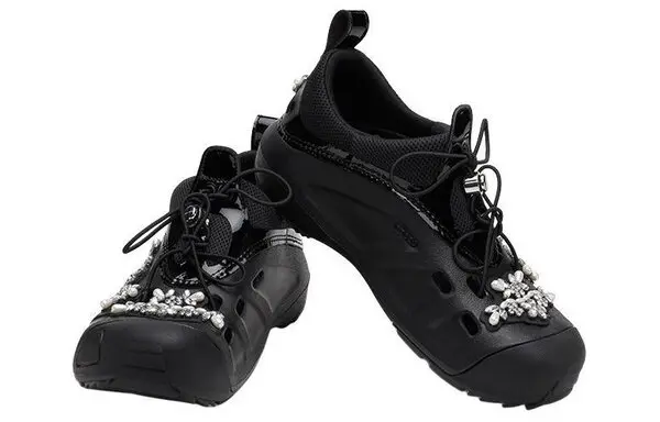 CROCS X Simone Rocha Embellished Low Top Sneakers