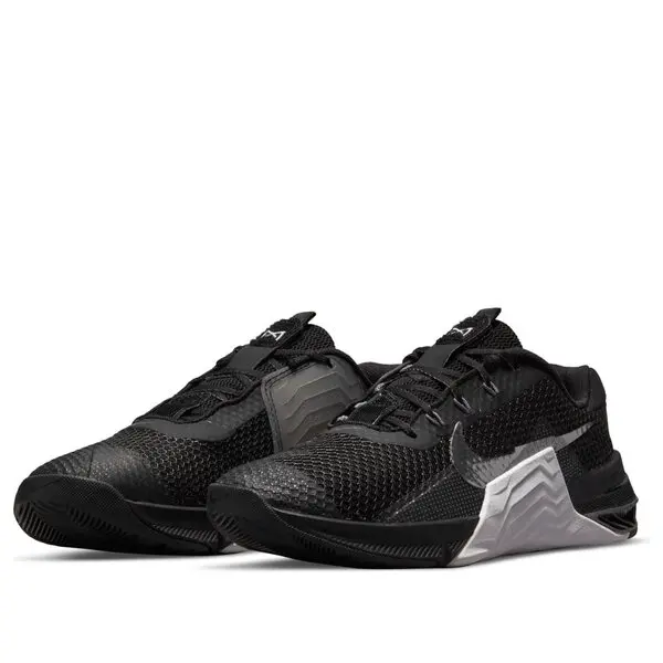 Nike Metcon Athletic Sneakers - Black/white