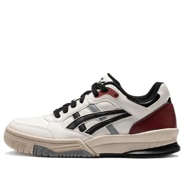 Asics Gel-spotlyte Low Top Sneakers - White/black
