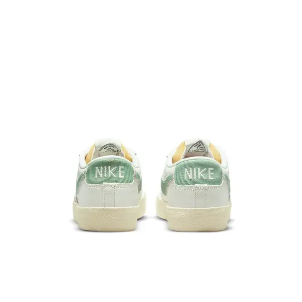 Nike Blazer Low '77 Premium 'certified Fresh' Sneakers