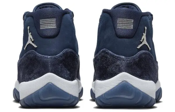 JORDAN Retro Midnight Navy Velvet - Blue