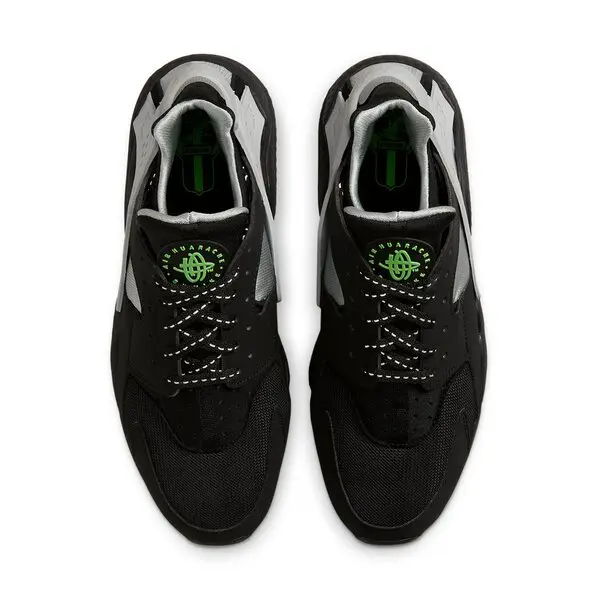 Nike Huarache F22 Sneakers