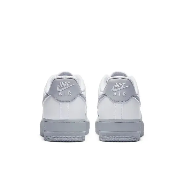 Nike Force 1 '07 Low Top Sneakers
