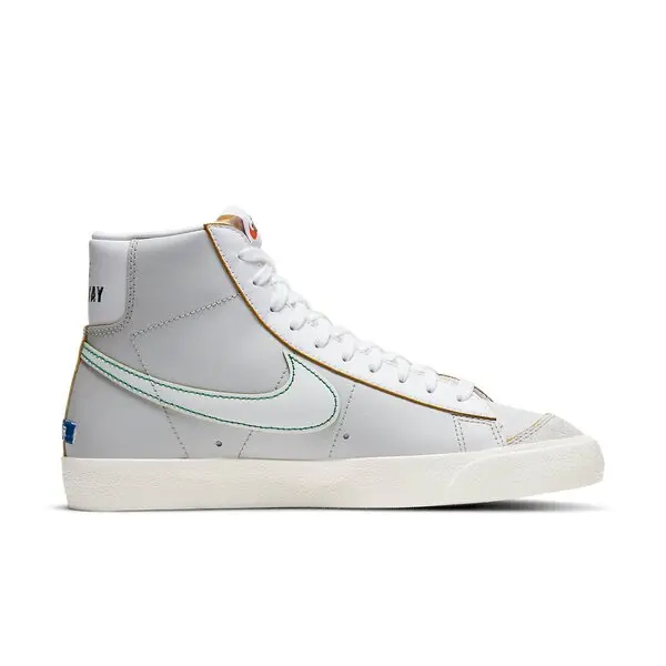 Nike Blazer Mid '77 "the New Way" Sneakers - Grey/white