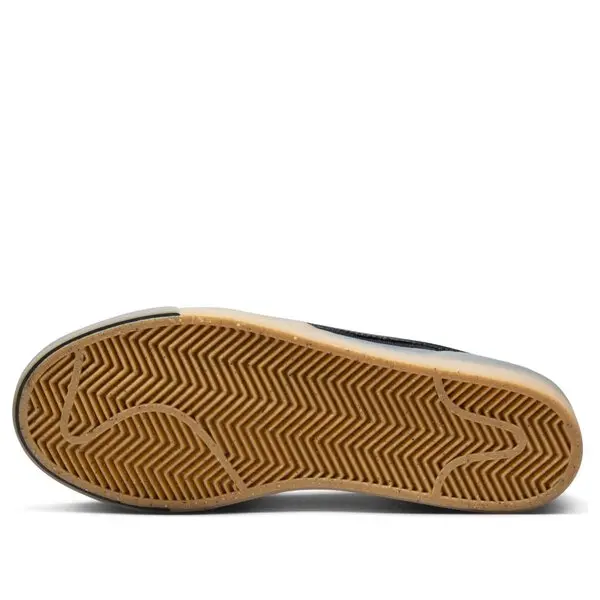 Nike Zoom Pogo Plus Premium Sb Gum Low Top Sneakers - Black