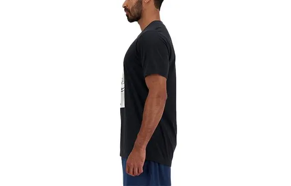 NEW BALANCE Sport Essentials Poster T-shirt Asia Sizing