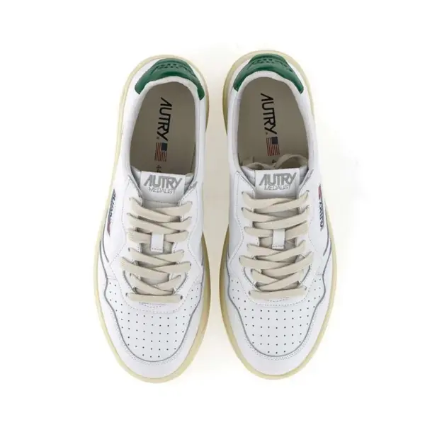AUTRY Medalist Low Leather Sneakers - White/green
