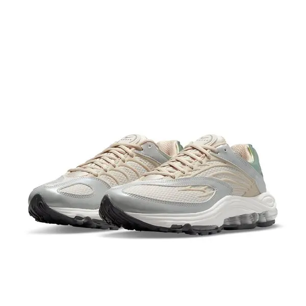 Nike Tuned Max Sneakers