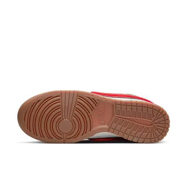 Nike Dunk High "chenille Swoosh" Sneakers