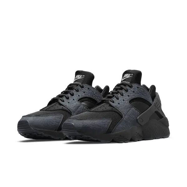 Nike Huarache Og 'hyper Local London' Athletic Sneakers - Black/dark Blue