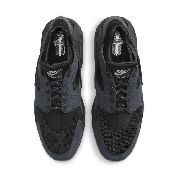Nike Huarache Og 'hyper Local London' Athletic Sneakers - Black/dark Blue