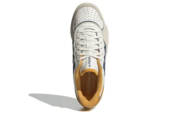 Adidas Originals Courtic Shoes - White/beige/brown