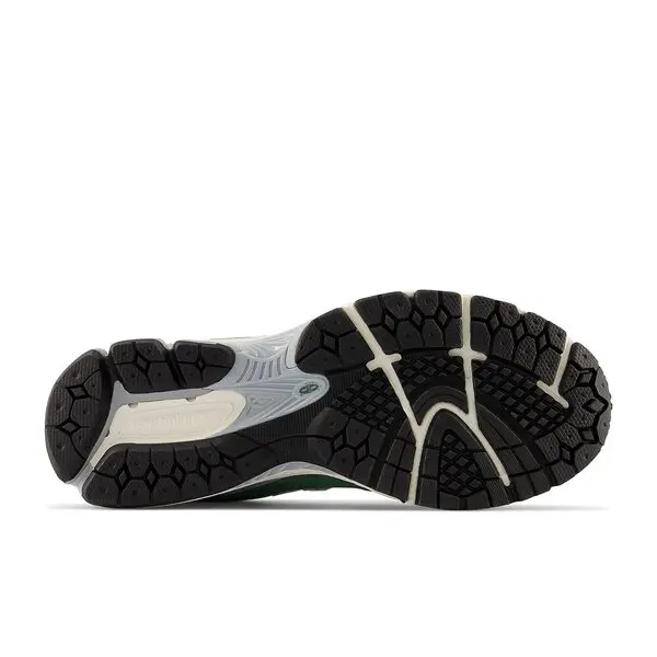 NEW BALANCE 2002r Sneakers - Green