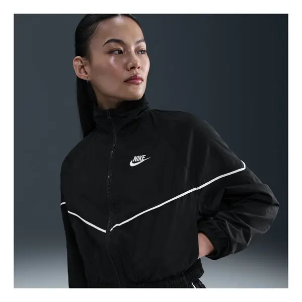 Nike Windrunner Oversized Woven Jacket