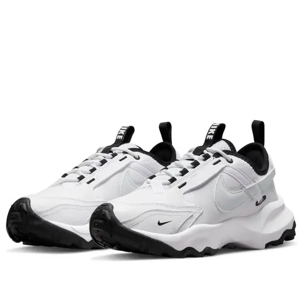 Nike Tc 7900 Sneakers - White/black